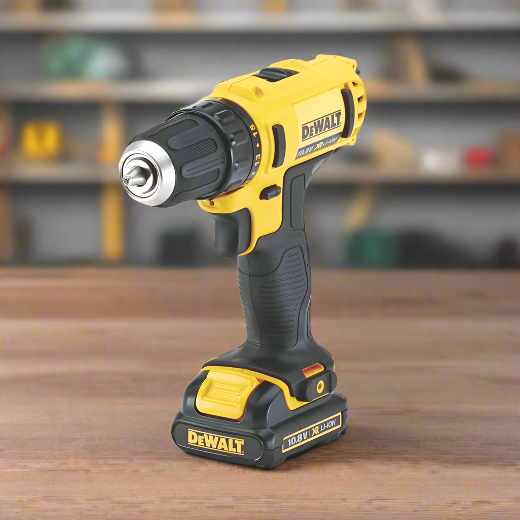 Drills | Power Drill | Cordless Drills — Screwfix EU