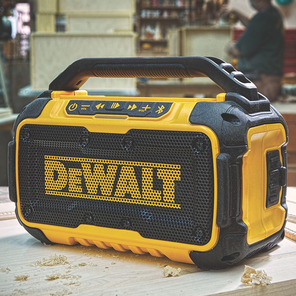 Radios | Speaker | Bluetooth Speaker — Screwfix EU