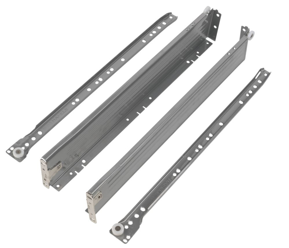 Cabinet Hardware — Screwfix EU