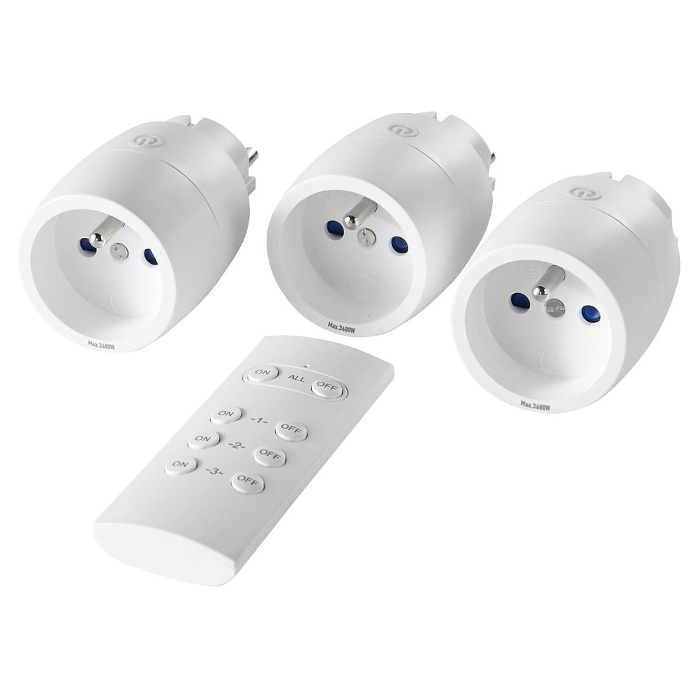 Pack Of 3 Sockets + 1 Interior Lighting Remote Control 3Kw — Screwfix EU