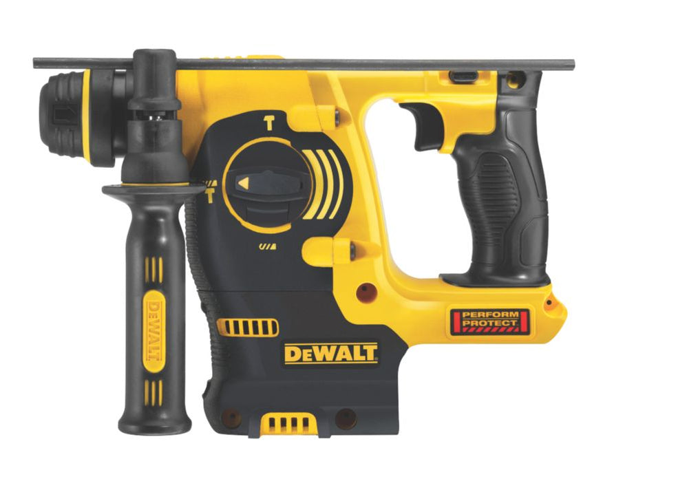 Drills | Power Drill | Cordless Drills — Screwfix EU