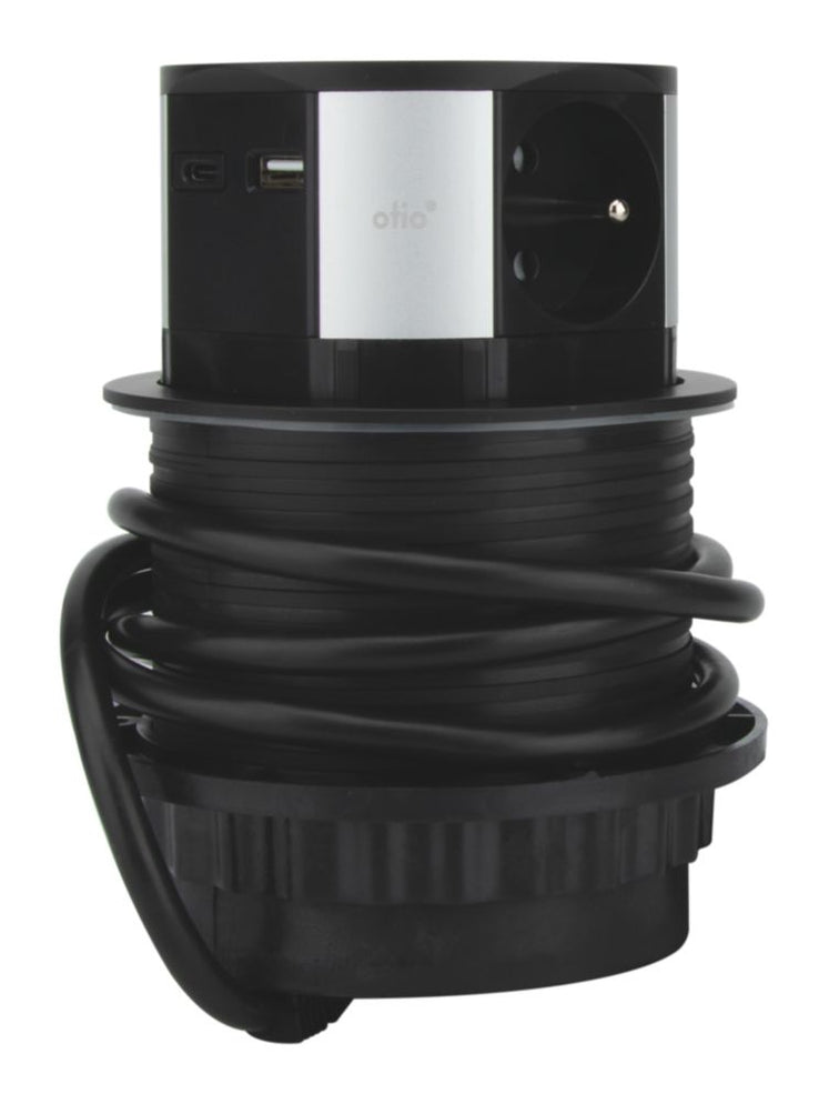 Extension Leads & Multisockets — Screwfix EU