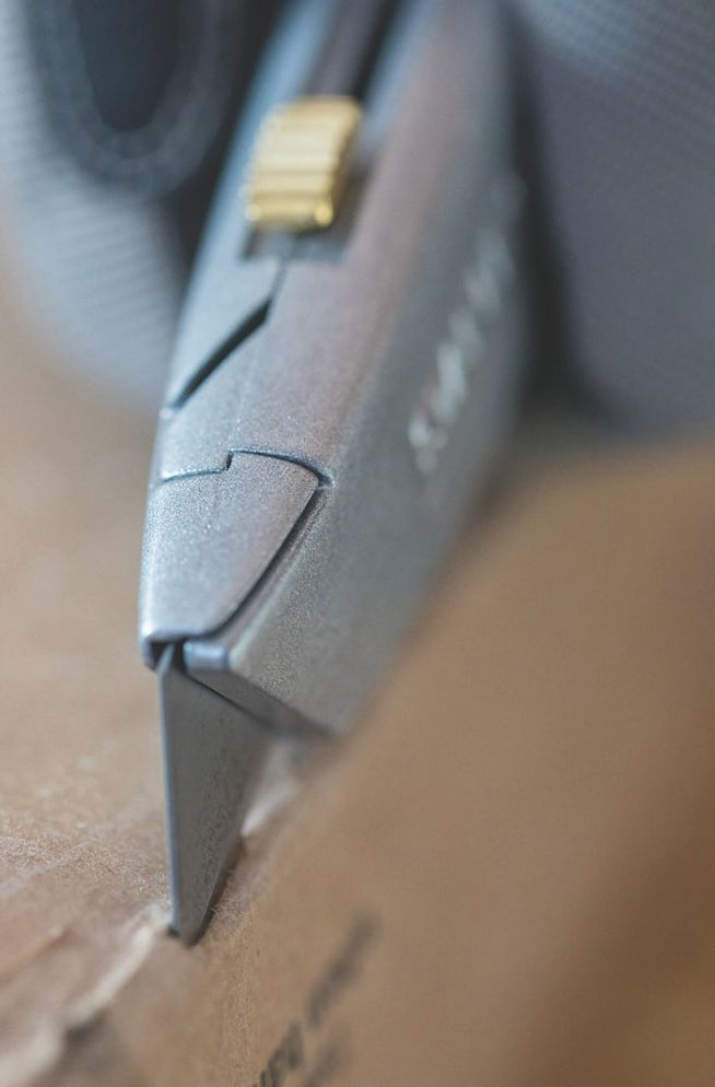 Stanley 2-10-099 Retractable Knife — Screwfix EU