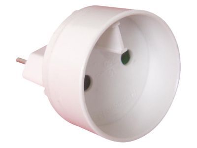 Male 6A To Female 16A White Adapter — Screwfix EU